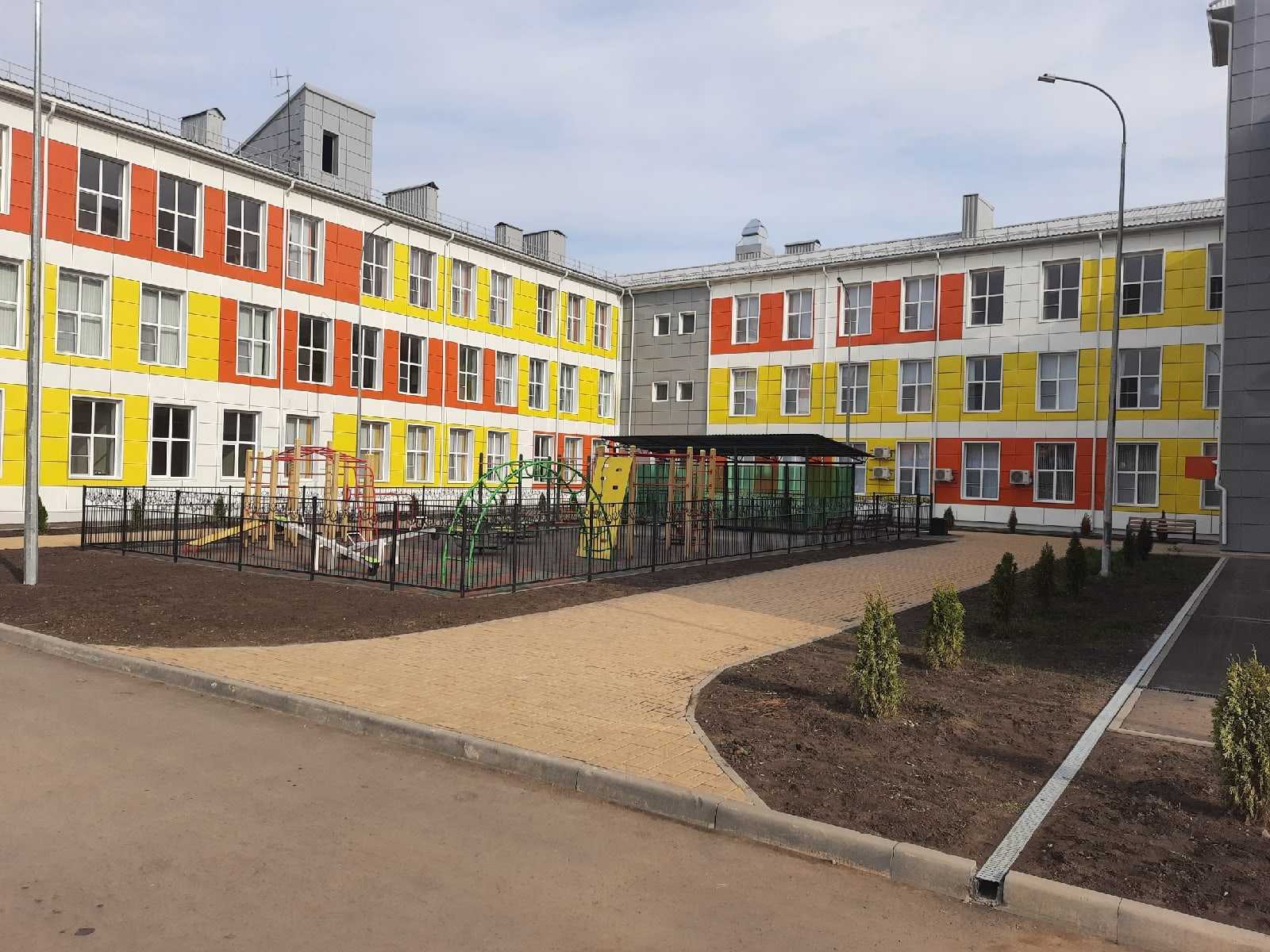 В преддверии нового учебного года заявили о дефиците учителей и воспитателей в Шахтах » DonDay ...